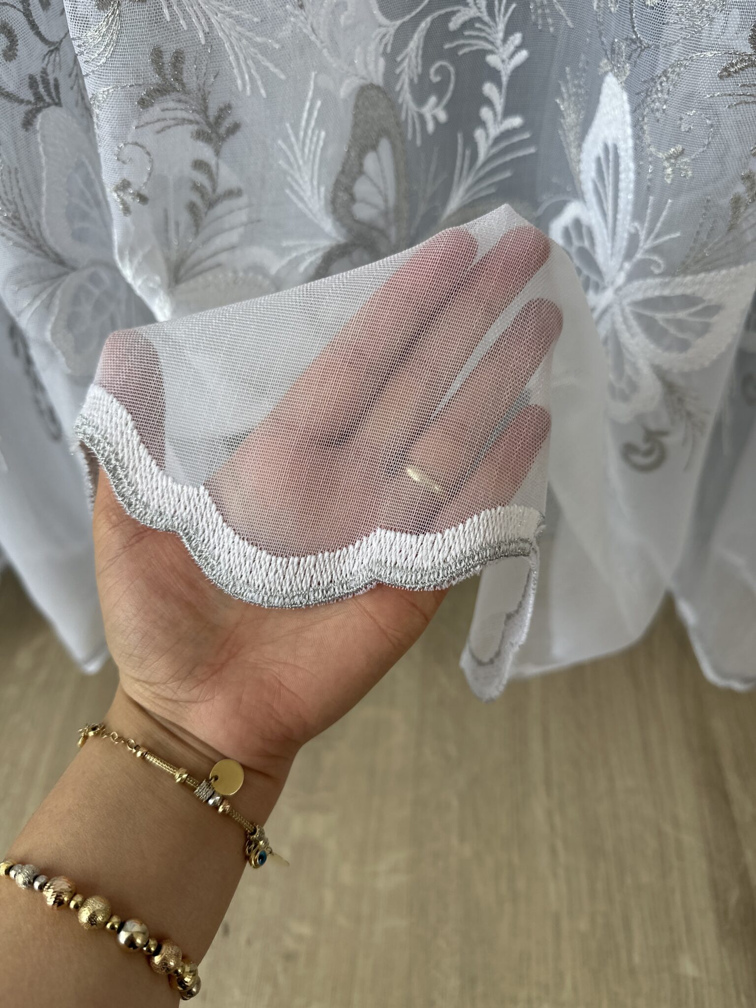 Perdea din Bambus Albă cu Gri cu Broderie Luxury Butterfly - Trend Home